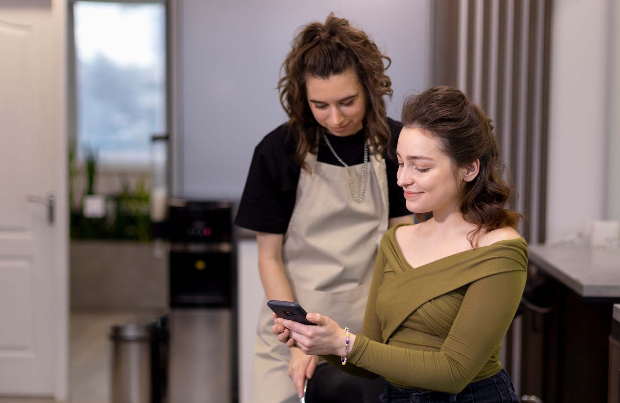 How Mobile Hairdressers Handle Last-Minute Emergencies